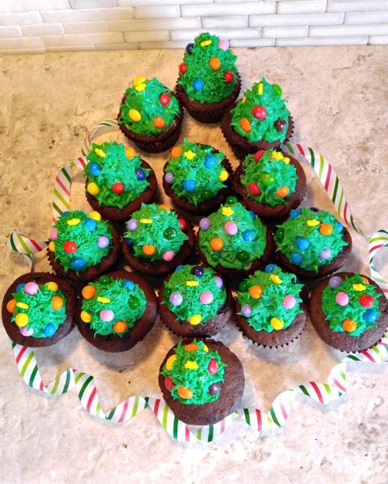 Christmas Tree Cupcakes