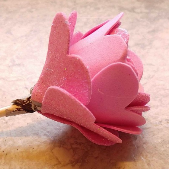Tootsie Pop Flower Valentines - Valentine's Day Lollipop Flowers