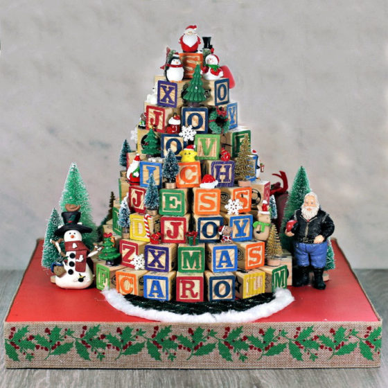 Alphabet Block Christmas Tree - How to Make a Wood Block Xmas Tree