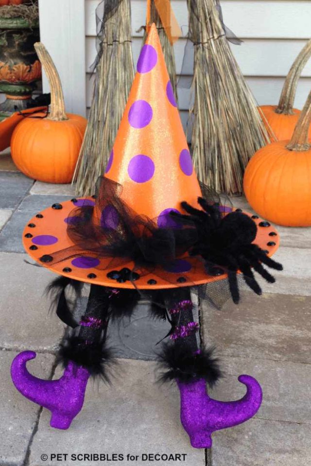 Witch Legs Decor DIY - Halloween Decorations with Witches Feet
