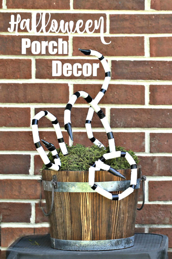 Beetlejuice Snake Porch Decor DIY - Halloween Scary Snake Basket