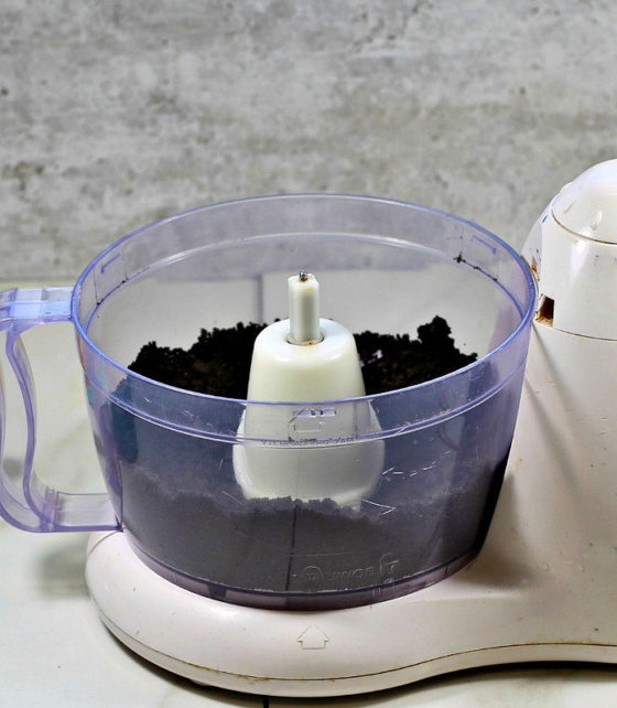 Dirt Cup Recipe for Thanksgiving - Oreo Teepee Dirt Pudding Cups