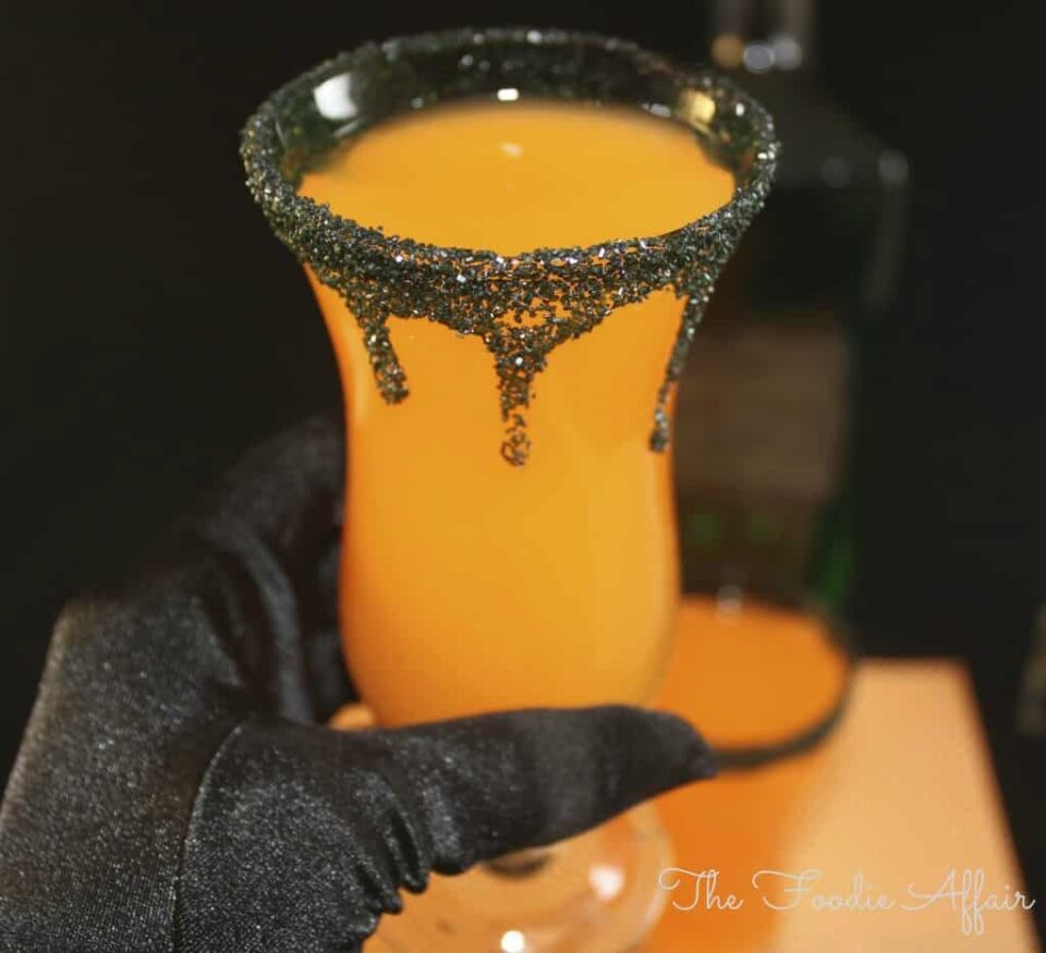 20+ Spooky Halloween Cocktails - Creative Holiday Drink Recipes
